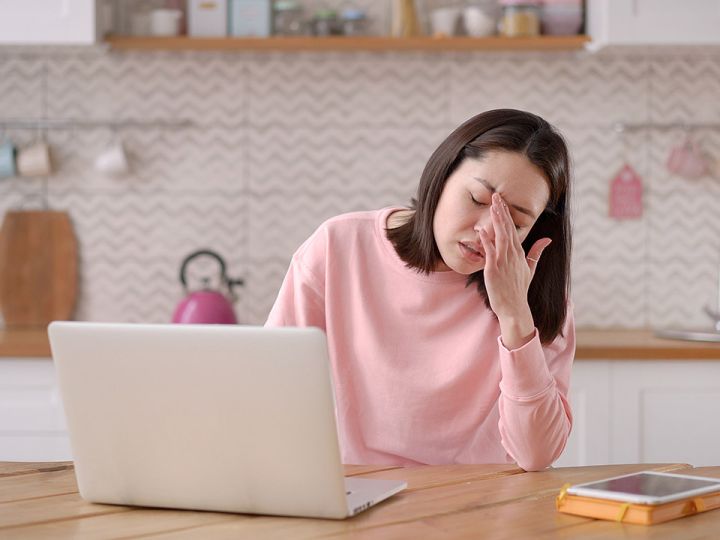 How Does Alcohol Affect Vision and Eye Health? - Anaheim Eye Institute